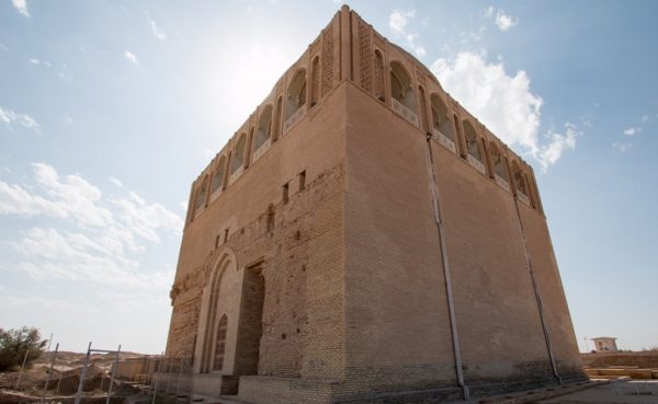 Sultan Sencer Türbesi | Büyük Selçuklu Sanatı | Okur Yazarım